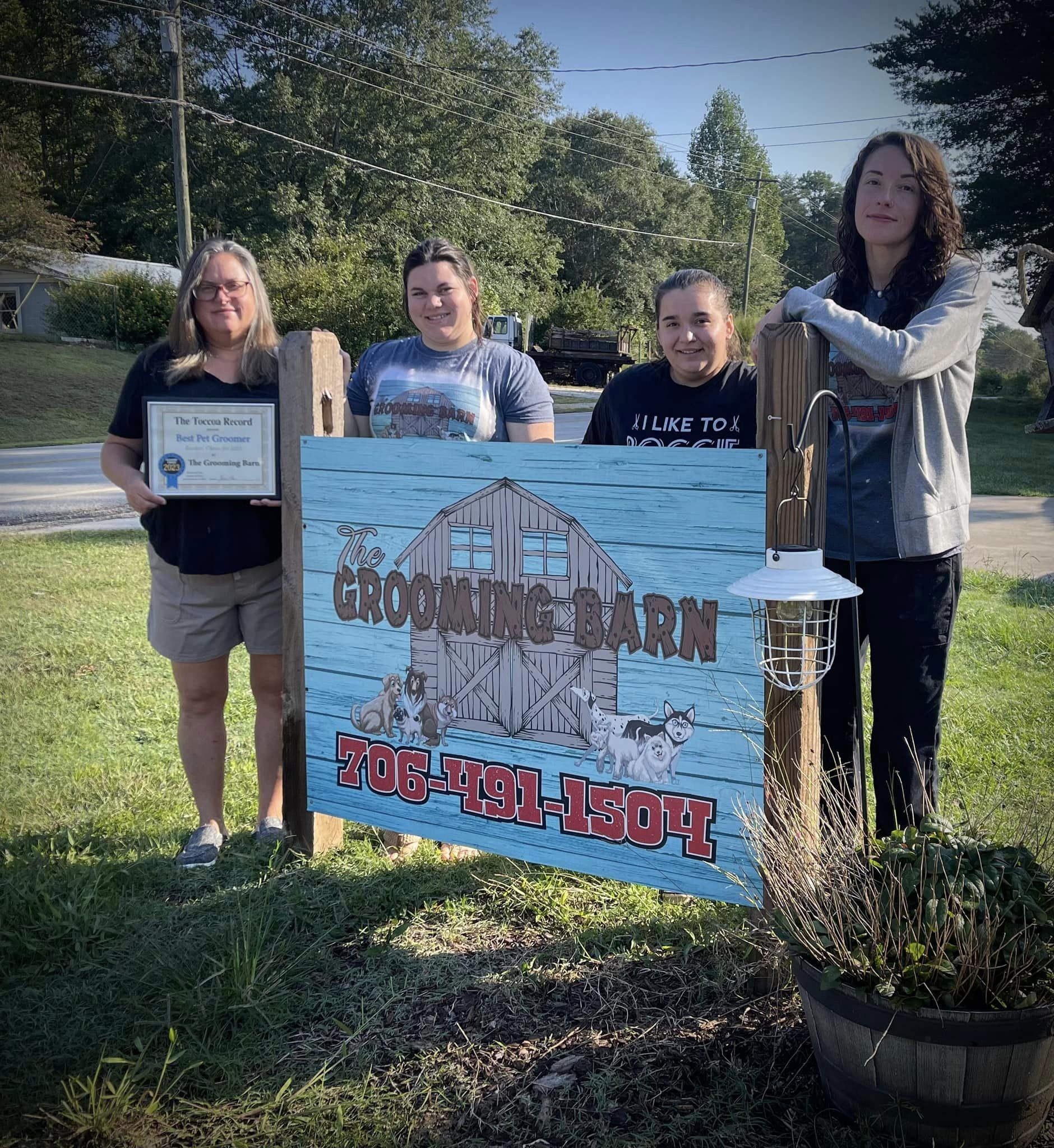 The Grooming Barn LLC – For all your dog grooming needs.